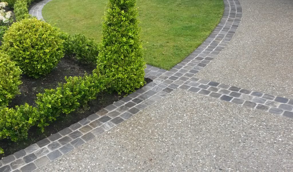 Antique Gunmetal Sandstone - Timeless Stone